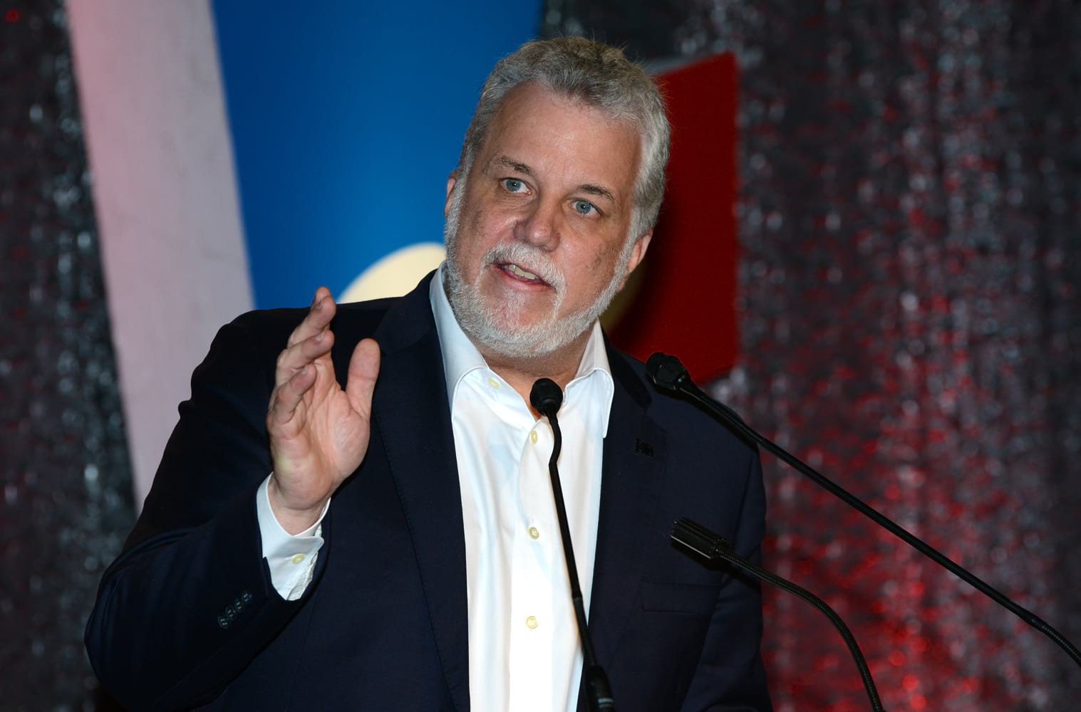 Philippe Couillard Caucus Libéral Presse Canadienne - Daniel Jalbert ...